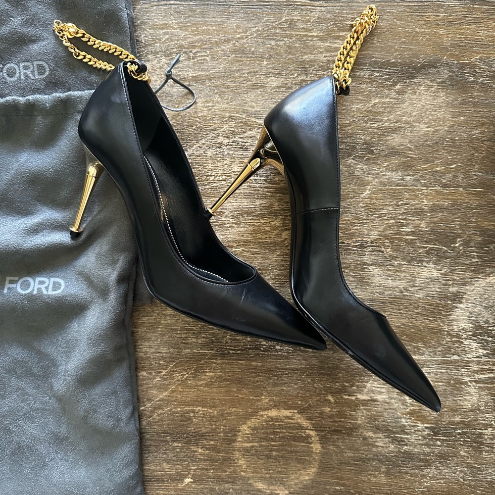 Tom Ford Open-Side Pumps With Chain Strap, Black, Wom… - Gem